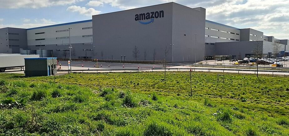 Amazon UK Investment Plans Boost Starmer’s £40bn Pledge